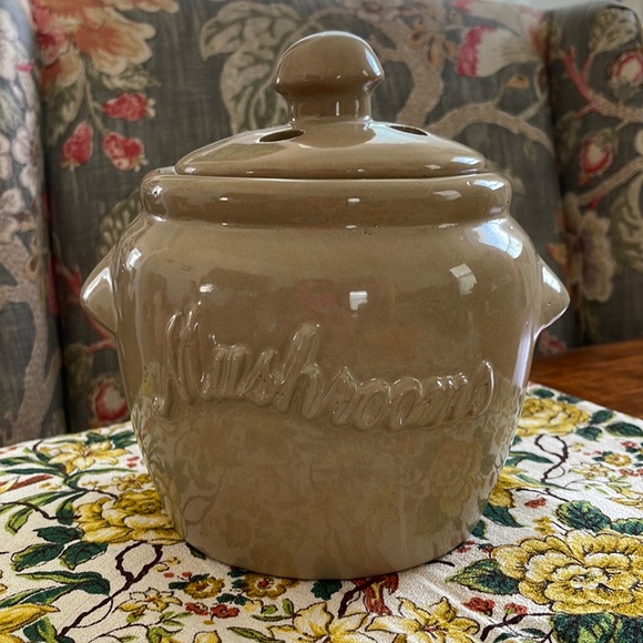 Kitchen | Vintage Mushroom Ceramic Jar | Poshmark